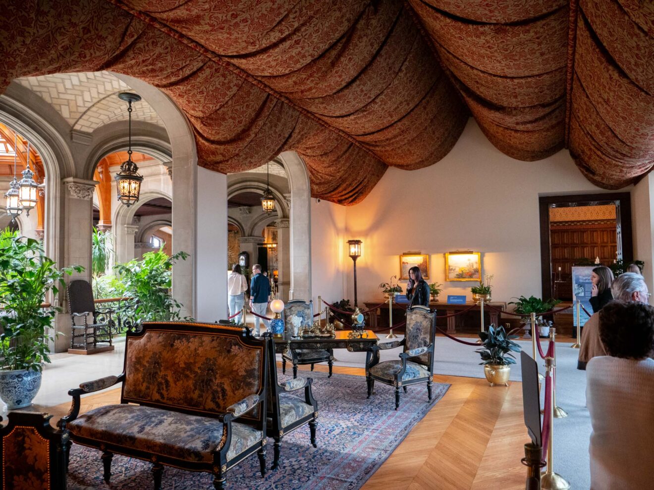 What to Expect Visiting The Biltmore House in Asheville - Travel With Wes