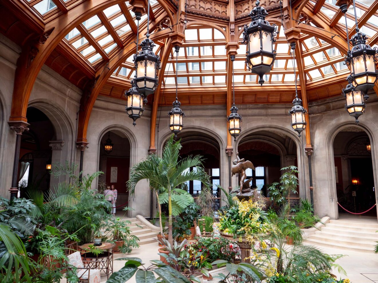 What to Expect Visiting The Biltmore House in Asheville - Travel With Wes