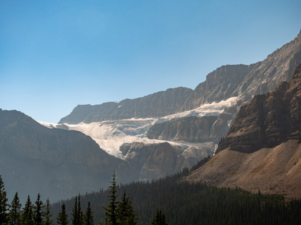 Discover Bow Lake Viewpoint in Alberta (And Nearby Crowfoot Glacier ...
